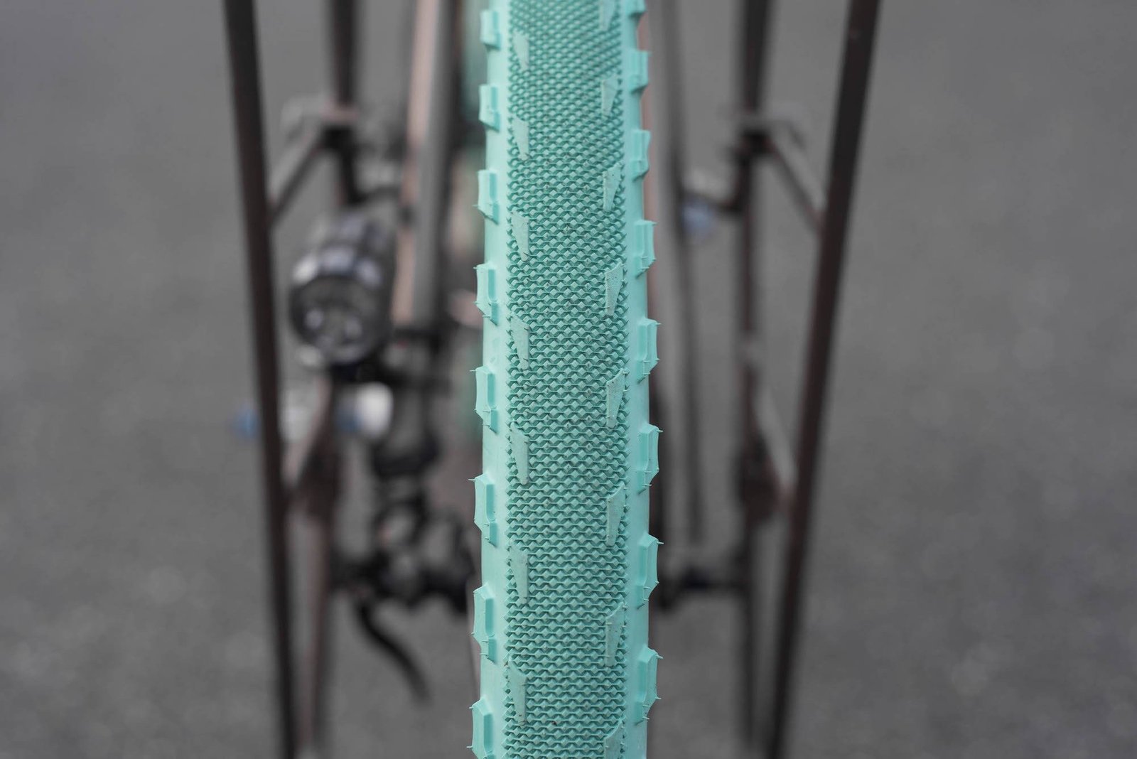 SimWorks Homage Panaracer Tyre - Action Bicycle Club